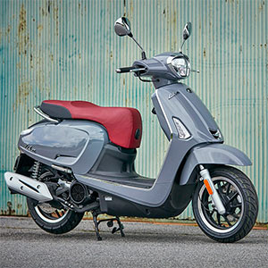 KYMCO Like 150i – Space Grey And Red – KYMCO New Zealand